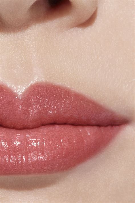 ROUGE COCO FLASH Colour, shine, intensity in a flash 90 - Jour | CHANEL