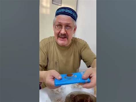 Хотел сделать оригинальный подарок дедушке, НО… - YouTube
