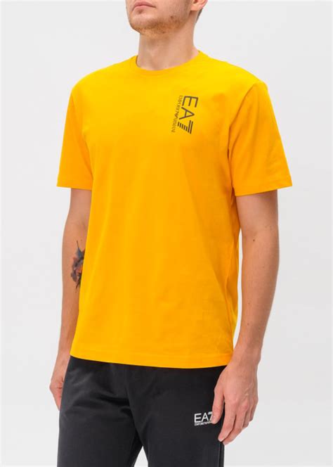 Желтая футболка EA7 Emporio Armani с крупным лого на спине 177493 ...