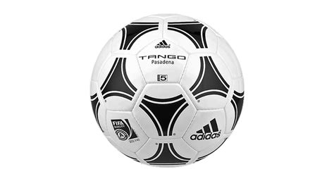 Мяч adidas Tango - история создания футбольного мяча, характеристики ...