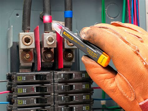 Fluke LVD2 бесконтактный детектор напряжения переменного тока - купить ...