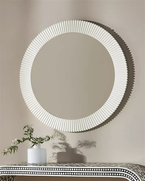 Зеркала настенные • Louvre Home