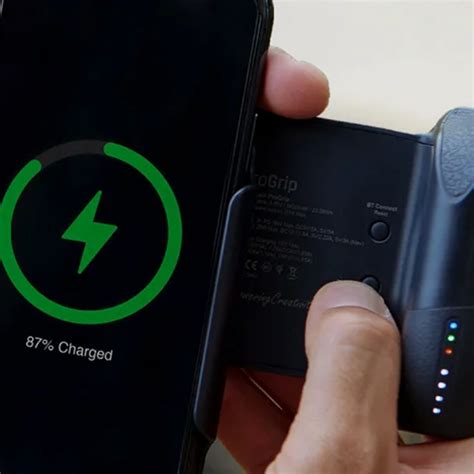 ProGrip スマホカメラの可能性を広げる多機能グリップ＆レンズ- Kibidango Store