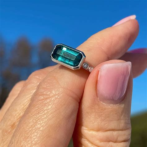17. Кольцо с турмалином 2.15 ct. Натуральные камни в интернет-магазине ...