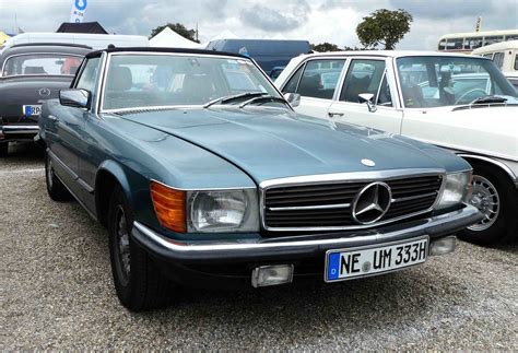 =Mercedes Benz R 107, fotografiert bei dem Veterama 2016 in Mannheim ...