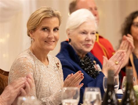Визит герцогини Эдинбургской в Канаду: euro_royals — LiveJournal