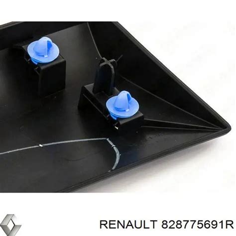 828775691R Renault (RVI) накладка двери задней левой