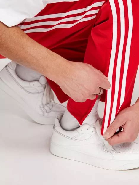 Köp Adidas Originals FIREBIRD TP - Red | NLYMAN