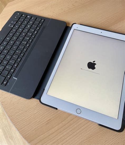 iPad 7 32 GB WiFi