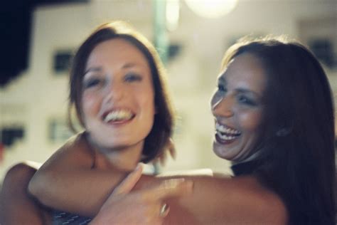 Two women Free Photo Download | FreeImages