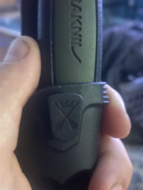 Weird new notch on mora knife? : r/Bushcraft