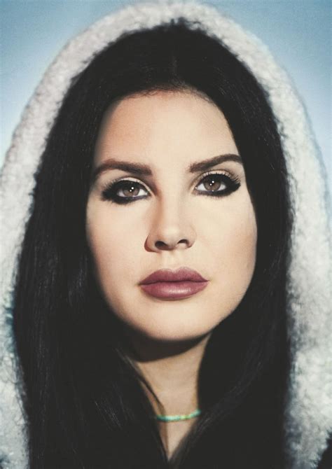 Lana Del Rey Style, Clothes, Outfits and Fashion • CelebMafia