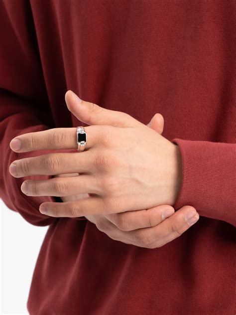 Серебряная печатка перстень 1 черный фианит за 2327 ₽ купить c ...