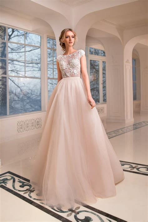 ПЕРСИКОВОЕ СВАДЕБНОЕ ПЛАТЬЕ - Tiara Dress