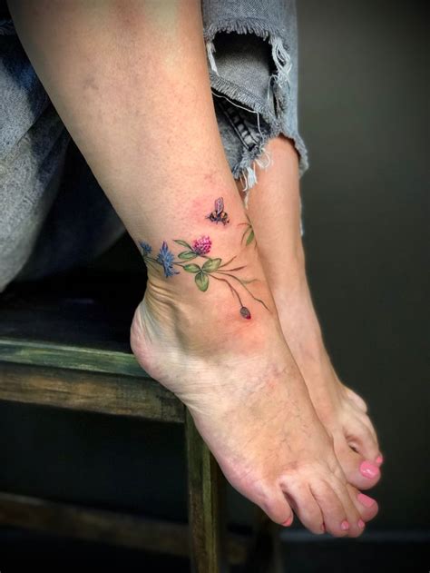 Цветочный браслет | Tattoos, Photo and video, Instagram photo