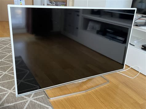 Телевизор Philips 40 дюймов с подсветкой Ambilight - Tallinn - Аудио и ...