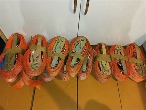 Стяжки груза трещоткой, длина ленты 3,2 м-700₽; 6м-900₽, ширина ленты 5 ...