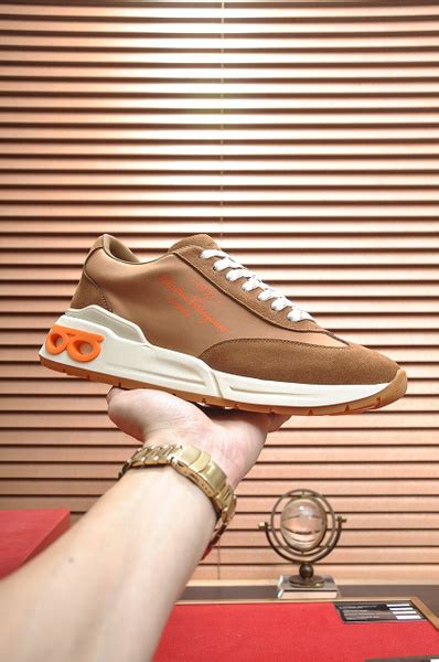 Кроссовки Salvatore Ferragamo - купить с доставкой по выгодным ценам в ...