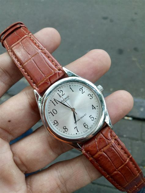 Original Casio MTP 1093, Fesyen Pria, Jam Tangan di Carousell