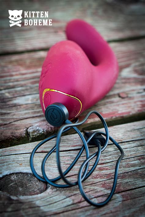 Womanizer Duo - Sex Toy Review - Kitten Boheme