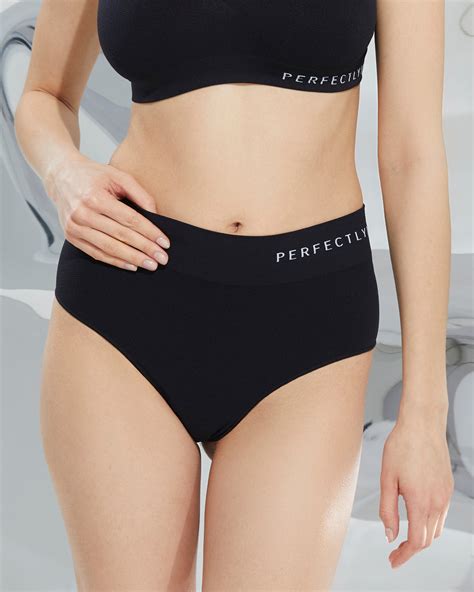 Pompea Official Shop | Abbigliamento e intimo Uomo Donna | Pompea